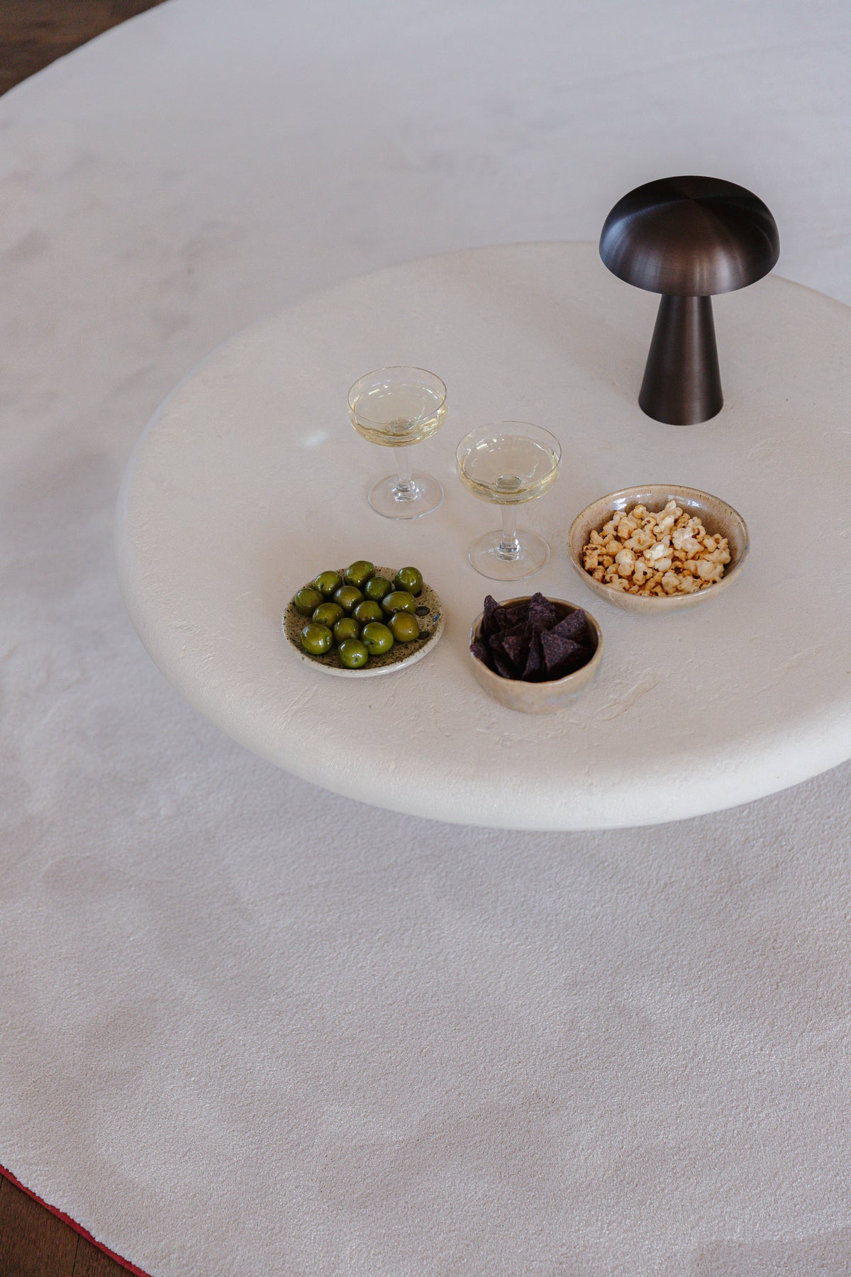 ROUND 02. Tender carpet | Maison Forton